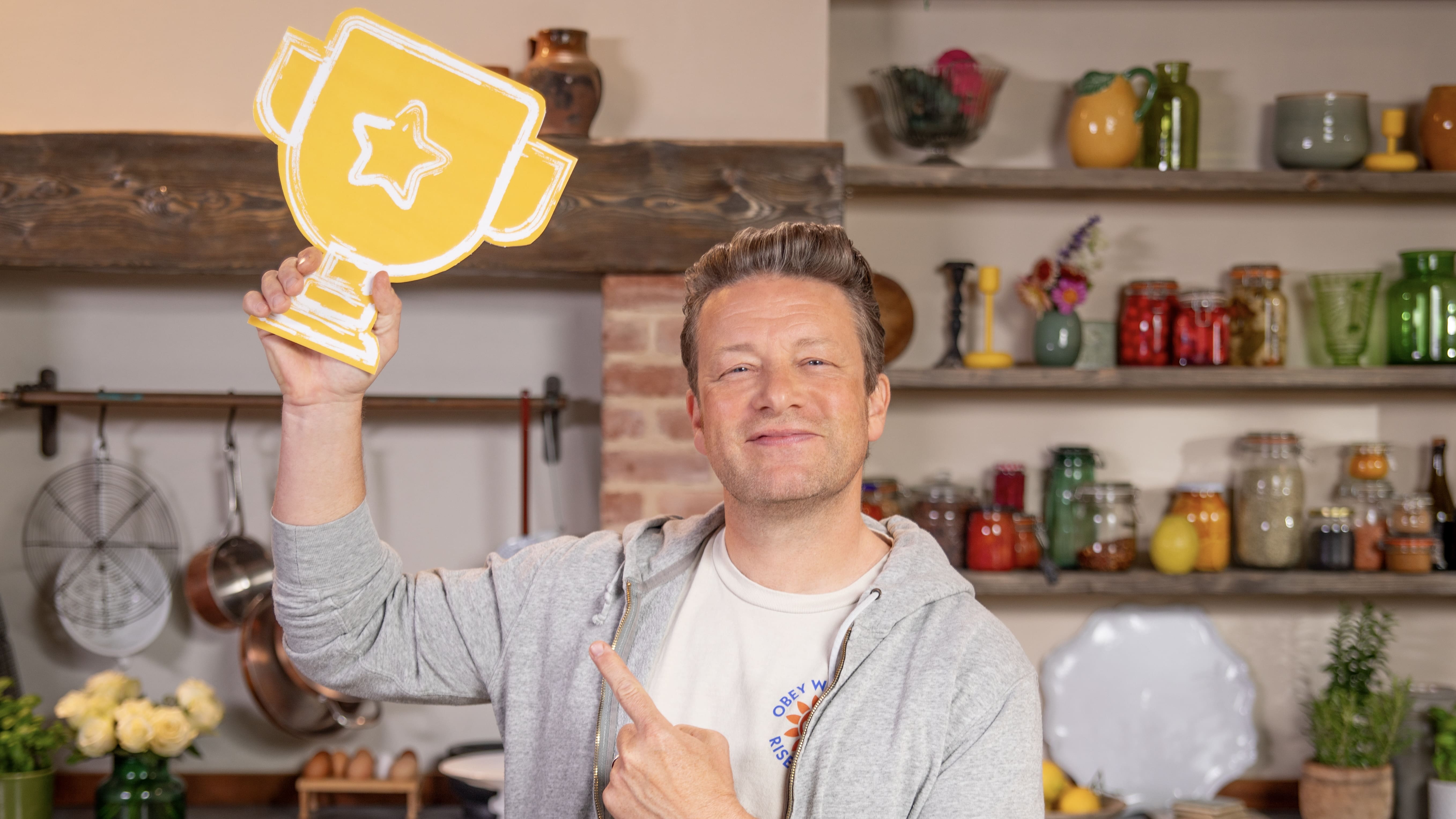 Jamie Oliver Group opens Good School Food Awards nominations | Products ...
